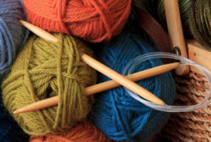 How to Knit a Circle: Easy to Follow Step-By-Step - Craft & Stitch